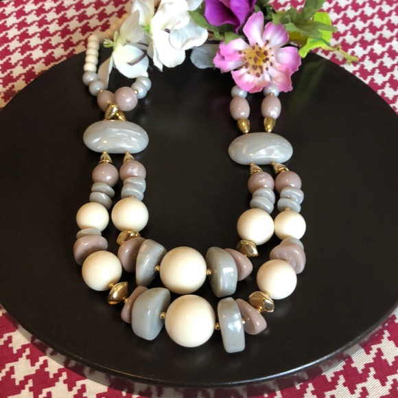 Estate | Jewelry | Gorgeous Lucite Statement Necklace | Poshmark